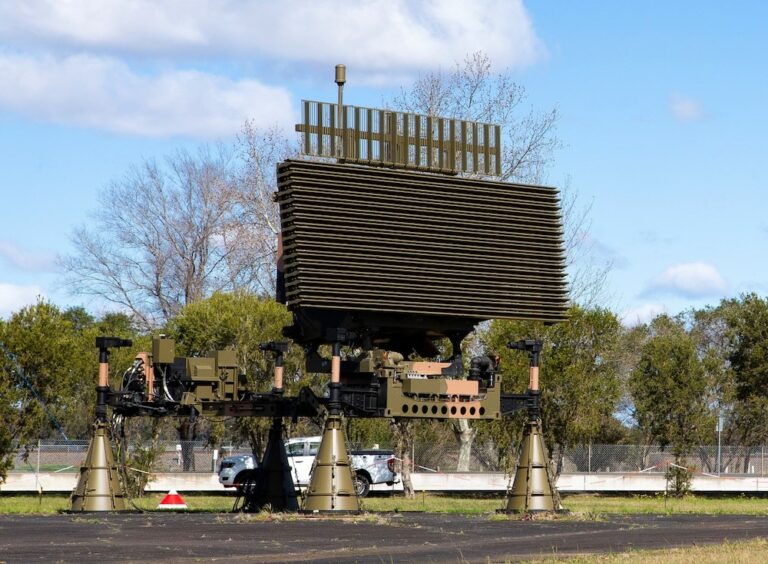 Deployable Air Traffic Management Solution for Royal Australian Air ... Deployable Air Traffic Management Solution for Royal Australian Air ...