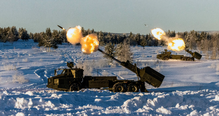 British Troops Fire Swedish Archer Mobile Howitzer for First Time ...
