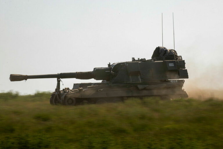 AS90 Self-Propelled Artillery System | AS90 Range, Specs