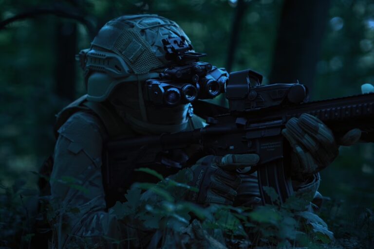New Ultra-Wide Night Vision Goggles for Tactical Operations - Defense ...